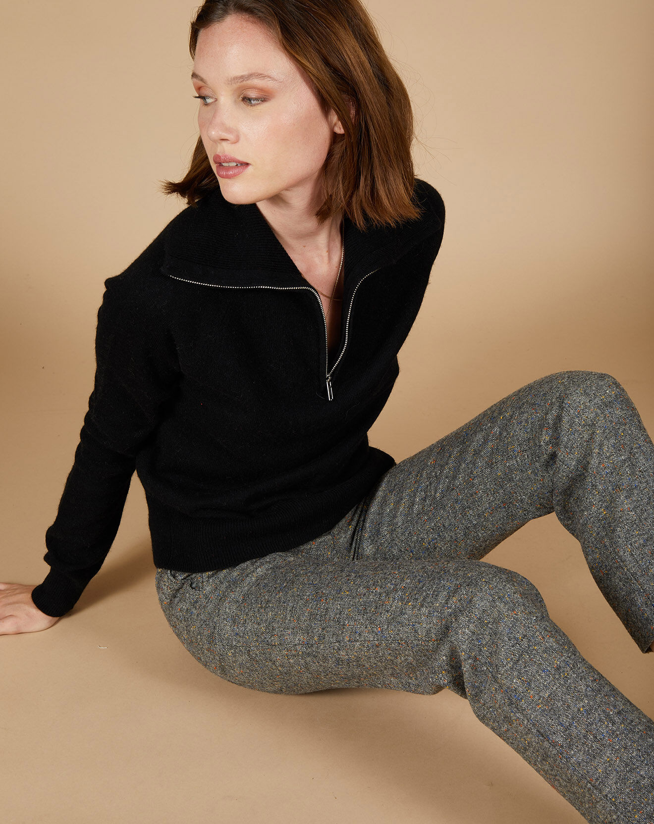 Pull 100% Cachemire Audrey col zippé noir - Vente privée Cashmere Tribu ...